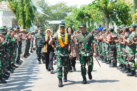 Kunjungi Korem 161 Wira Sakti Pangdam Harapkan Prajuritnya Mampu