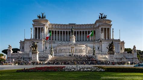 Il Vittoriano E L Altare Della Patria Roma Vittoriano Roma Altare