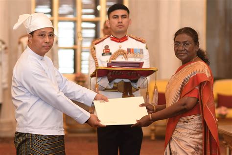 Envoys Of Six Nations Present Their Credentials To The President Of India