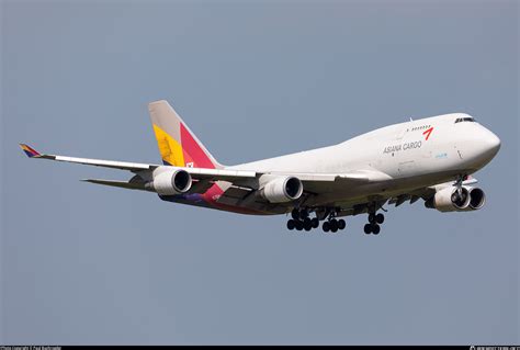 HL7620 Asiana Airlines Boeing 747 419 BDSF Photo By Paul Buchroeder