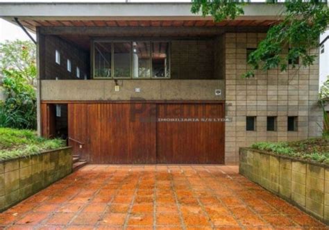 Casas em condomínio na Praça Monteiro Lobato em São Paulo Chaves na Mão