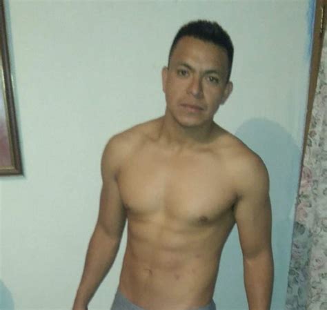 Militares y Policias hot on Twitter Se quedó dormido