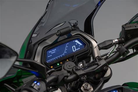Bajaj Dominar 400 2023 ficha técnica preço consumo itens e motor