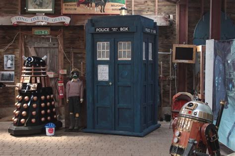 If They Were Ever To Reuse A Previous Tardis Exterior For Either The New Or Current Doctor Ive