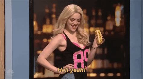 Emma Stone Snl By Saturday Night Live Find Share On Giphy