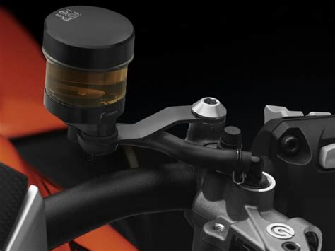 CT410 KIT MONTAGGIO SERBATOIO FLUIDO POSTERIORE RIZOMA DUCATI MONSTER