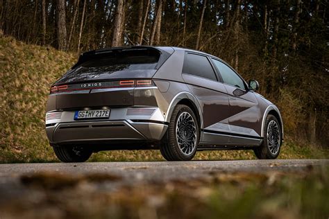 Hyundai Ioniq Fecha De Lanzamiento Precio Motor Y Equipamiento