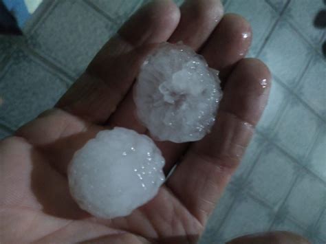 Chuva fortes ventos e granizo causa estragos em cidades da Região