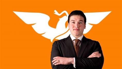 Samuel García se registra como precandidato a la Presidencia y promete