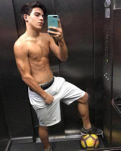 Thomaz Costa Pelado Nudes Vazadas Do Ator No Onlyfans Audi Ncia Da Tv