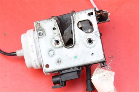 ZAMEK DRZWI LEWY PRZÓD EU AUDI A3 8L 3D 98R 13518293046 oficjalne