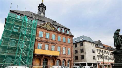 Hanau Umbau des Neustädter Rathauses auf der Zielgeraden