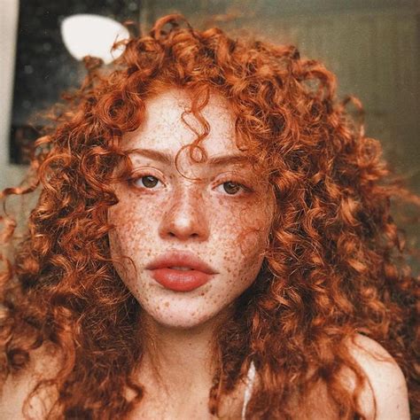 Curly Ginger Hair Red Curly Hair Curly Hair Women Curly Hair Styles Beauty Shoot Hair