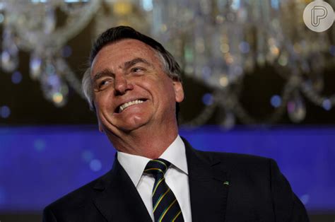 Jair Bolsonaro gasta R 84 mil em harmonização e exibe novo sorriso