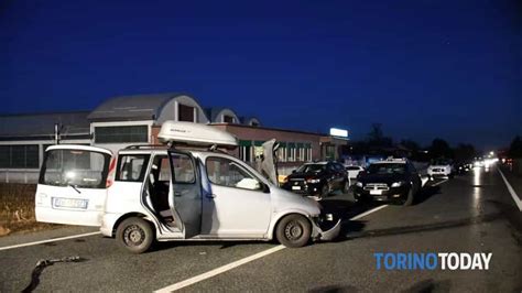 Incidente Sulla Direttissima Della Mandria A Robassomero Scontro