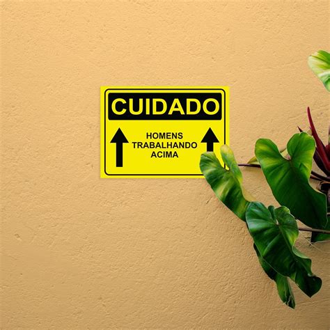Placa de Sinalização Cuidado Homens Trabalhando Acima em Pvc
