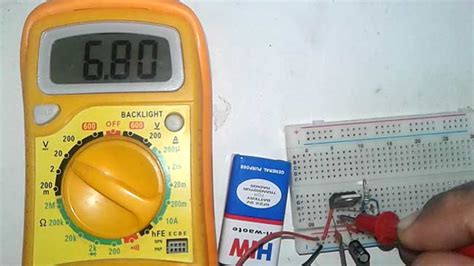 Circuito regulador de voltaje variable lm317 Electrónica 2024