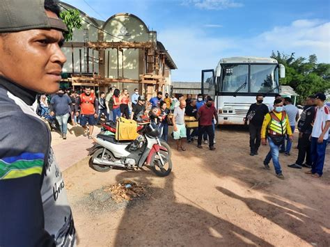 Dor e pedidos de justiça marcam despedida de motoboy atropelado