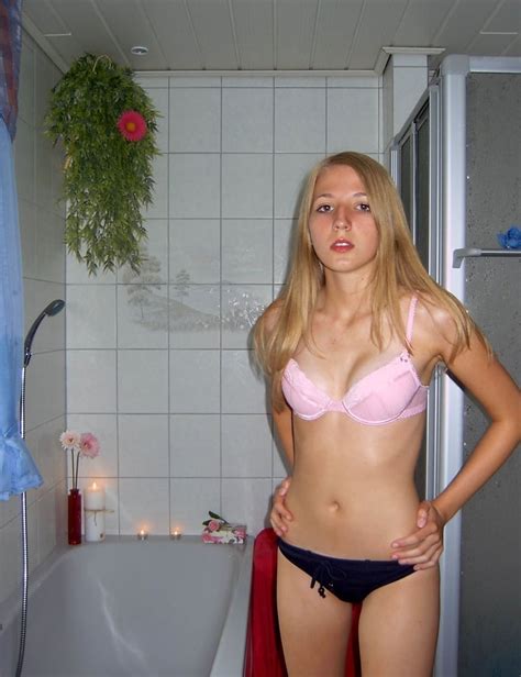 Gerade Mal 18 Jahre Alt Und Schon Nacktbilder Photo 58 91 X3vid