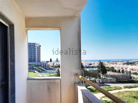 Apartamento T2 à venda na travessa Mirita Casimiro Montechoro