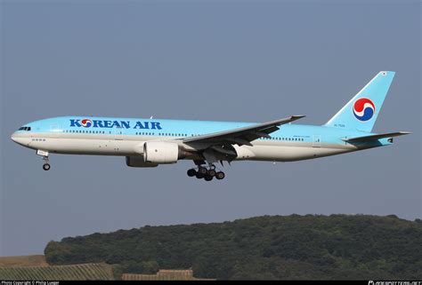 HL7526 Korean Air Boeing 777 2B5ER Photo By Philip Lueger ID 780955