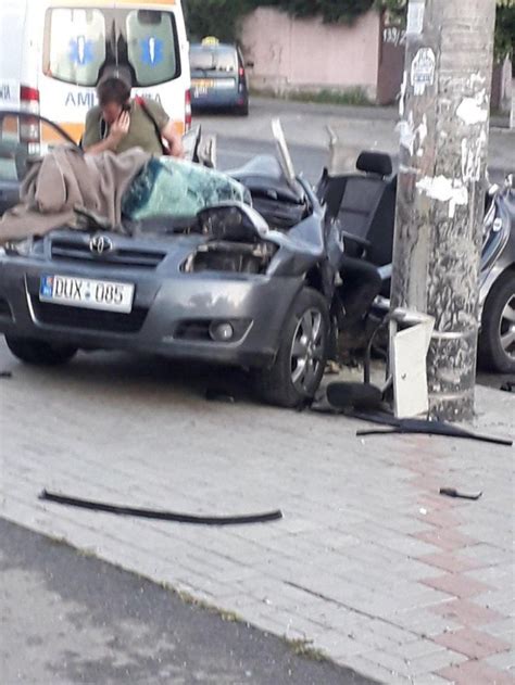Accident Grav In Capitala Trei Persoane Au Ajuns La Spital Dupa Ce Au