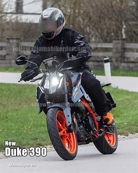 KTM 390 Duke 2024 lộ hình ảnh thực tế trước ngày ra mắt Joker Helmet Shop