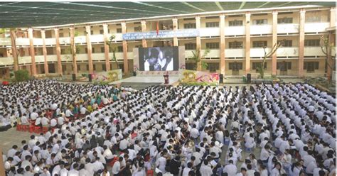 Làm rõ thông tin học sinh bị quay lén trong nhà vệ sinh nữ Vietnam vn