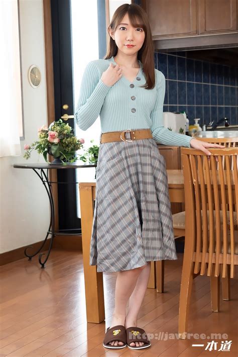 一本道 040123 001 まんチラの誘惑 清楚と思っていたママ友はとんでもない痴女だった Free JAV Download