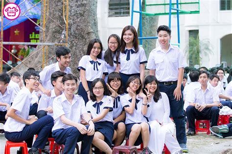 9 mẫu đồng phục học sinh ấn tượng cùng đồng phục Việt Nam