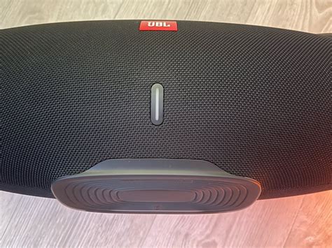Se produkter som liknar JBL BOOMBOX 2 NY VERSION på Tradera 628338094
