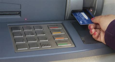 Como Se Introduce La Tarjeta En El Cajero Automatico Varias Tarjetas