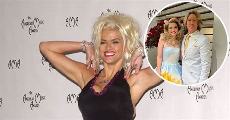 Anna Nicole Smiths Daughter Dannielynn Looks Just Like Mom