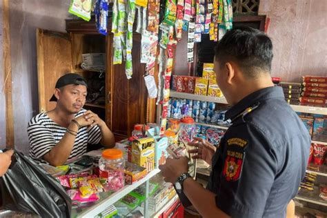 Bea Cukai Makassar Gelar Operasi Pasar Sebagai Bagian Dari Kampanye