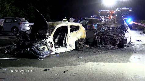 Massencrash in NRW Fahranfängerin verursacht schrecklichen Unfall bei