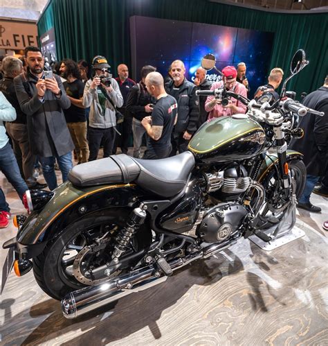 EICMA 2022 Royal Enfield Super Meteor 650 Motorradreporter