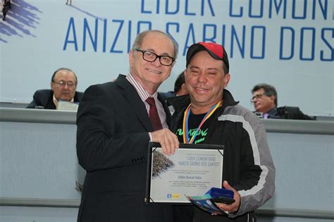 trajetória de trabalho em prol da comunidade líderes comunitários
