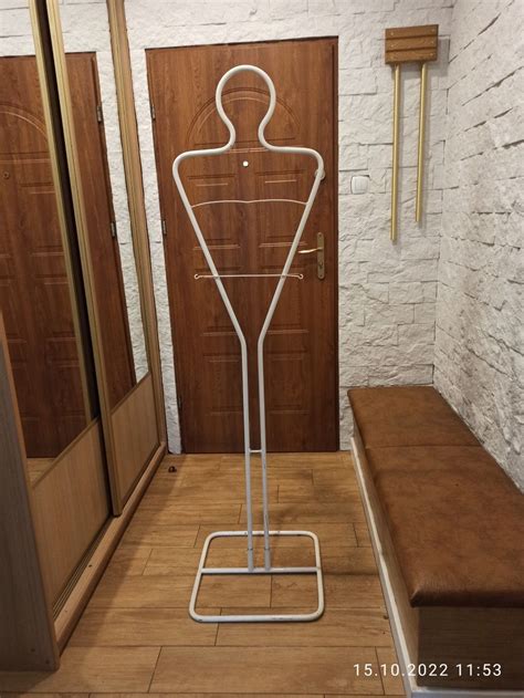 Manekin Metalowy Stojak Na Ubranie Mokrsko OLX Pl