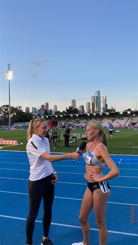 Athletics Australia On Twitter 4 09 07 For Abbey Caldwell Who Holds