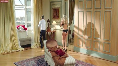 Martina Star Nude