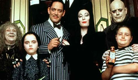 A Bailarina Atriz que interpretou Mortícia Addams em A Família Addams