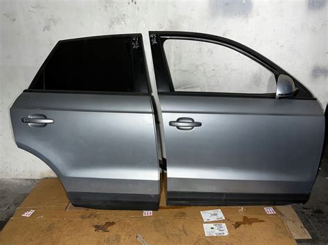 Drzwi Audi Q3 8U0 11 18 LZ7G prawe przód tyl 13581740224 oficjalne
