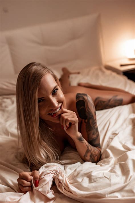 Sexuall Hub On Twitter RT Hotsolarkate Good Morning
