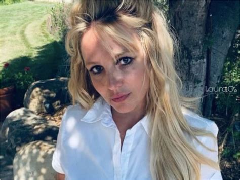 Britney Spears celebró desde una avioneta el fin de la tutela de su papá