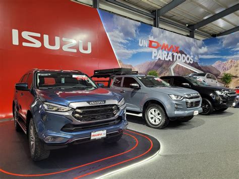 Isuzu Presenta Su Nueva Gama En La Expom Vil Nuevas Versiones De