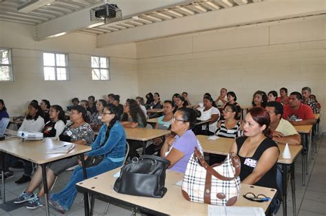 Prensa CECYTEBC CAPACITA CECYTE BC A PADRES DE FAMILIA ALUMNOS DE