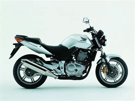 Honda Cbf Beginner Biker Adventures Motorcycle Learner Tips And
