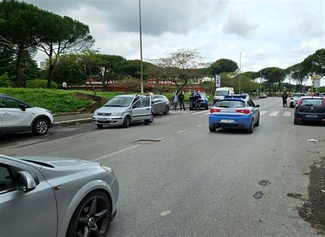 Controlli A Tappeto In Due Quartieri Romani Persone Identificate