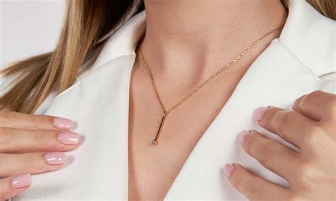 Qué Collar Usar según el Escote Gatnau