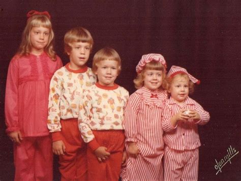 45 Hilarious Pictures That Perfectly Illustrate What Having Siblings Is Like Demilked